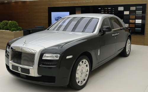 Rolls-Royce Pimps Out a Two-Tone Bespoke Ghost | Torque News